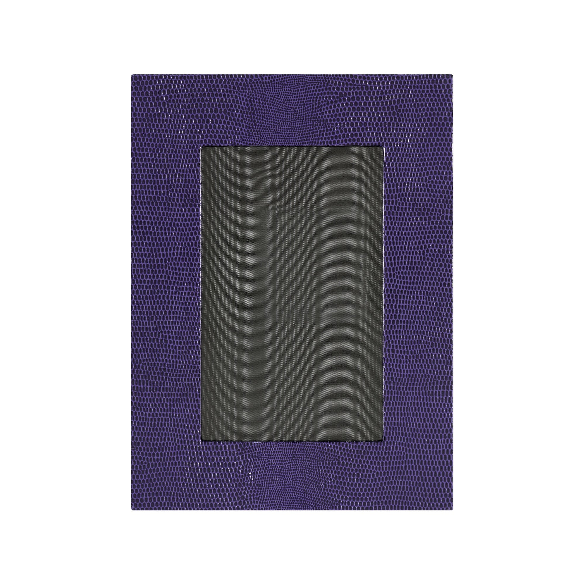 Jubilee Portrait Photograph Frame 7x5 – Noble Macmillan